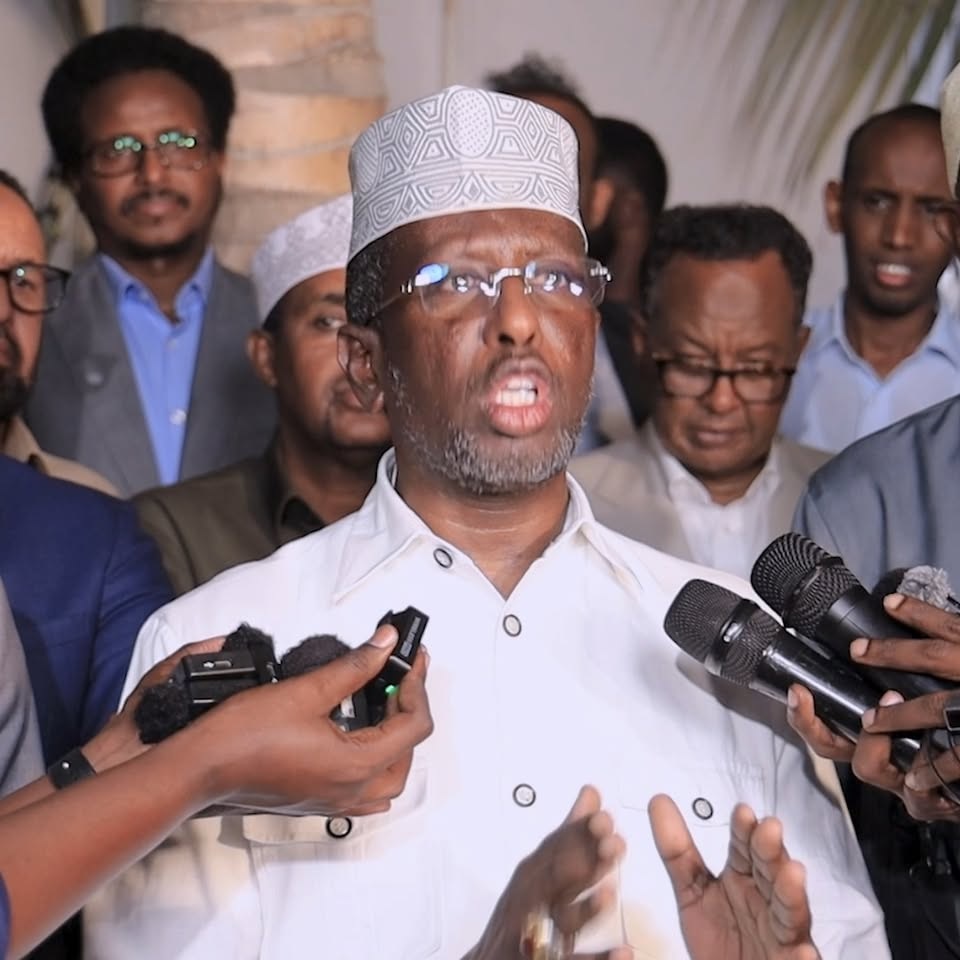 Shariif Sheekh Axmed oo mar kale baaq u diray ciidamada amniga ...